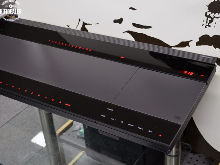 B&O BeoCenter 8000 - Hifidealer