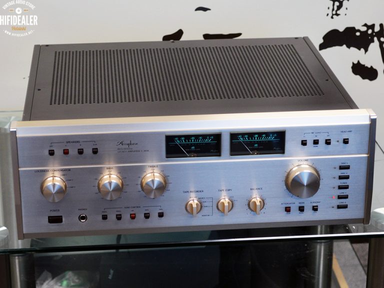 Accuphase E-303X - Hifidealer